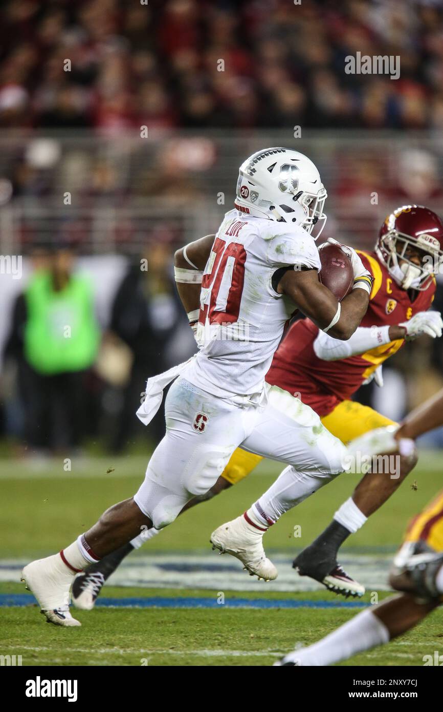December 01, 2017: Stanford Cardinal running back Bryce Love (20) runs ...