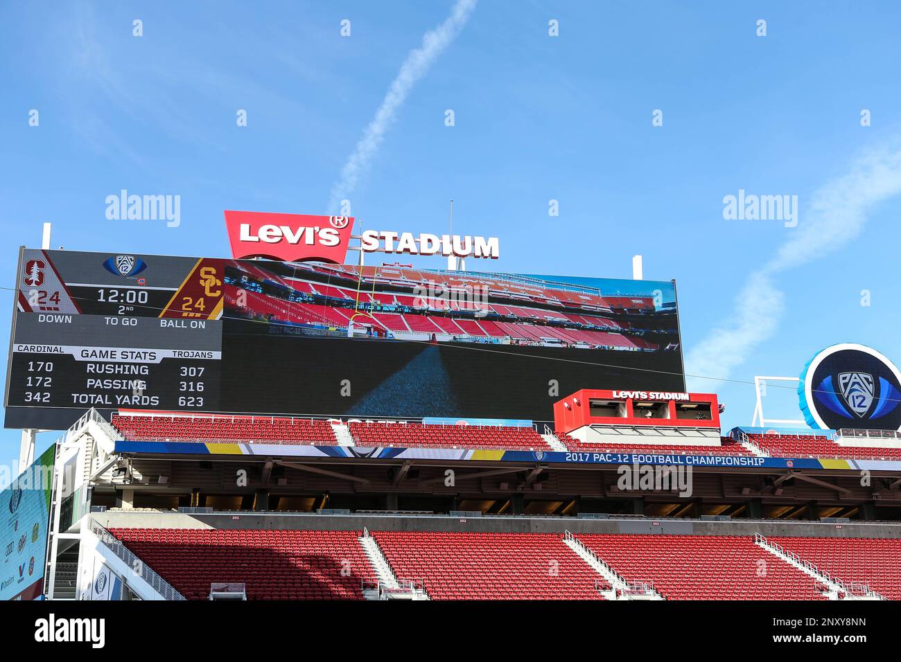December 01, 2017: Interior photo of Levi's Stadium prior to the start ...