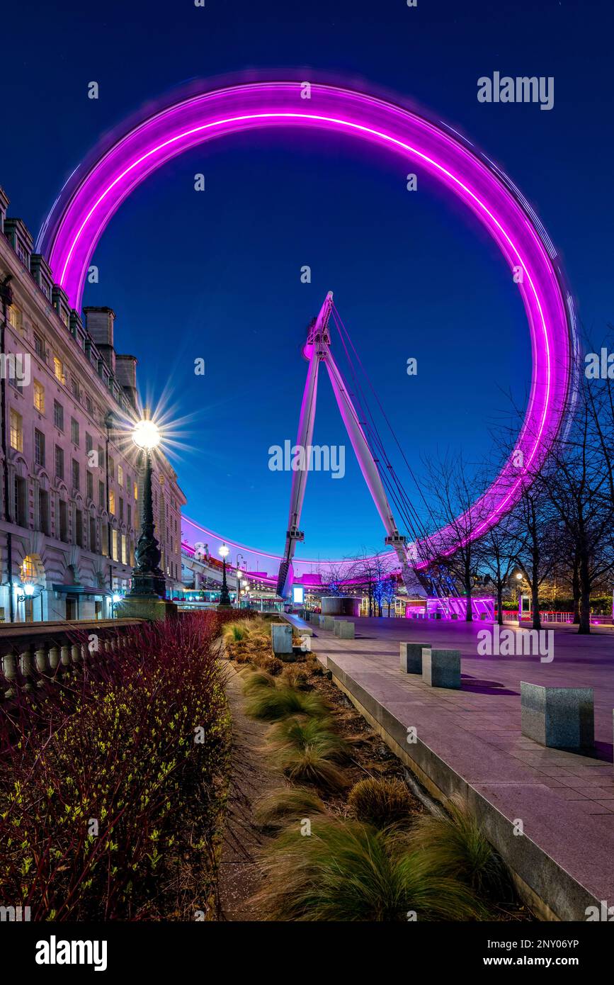Pink Millenium Wheel, London, England Stock Photo - Alamy