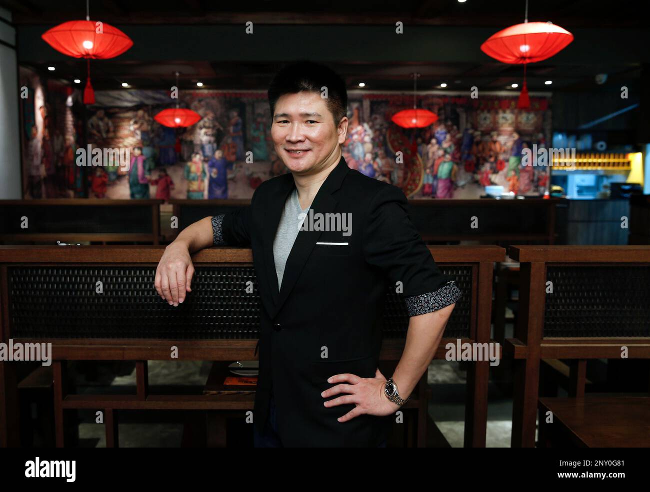 Samuel Yik, founder of the popular herbal roast duck restaurant chain ...