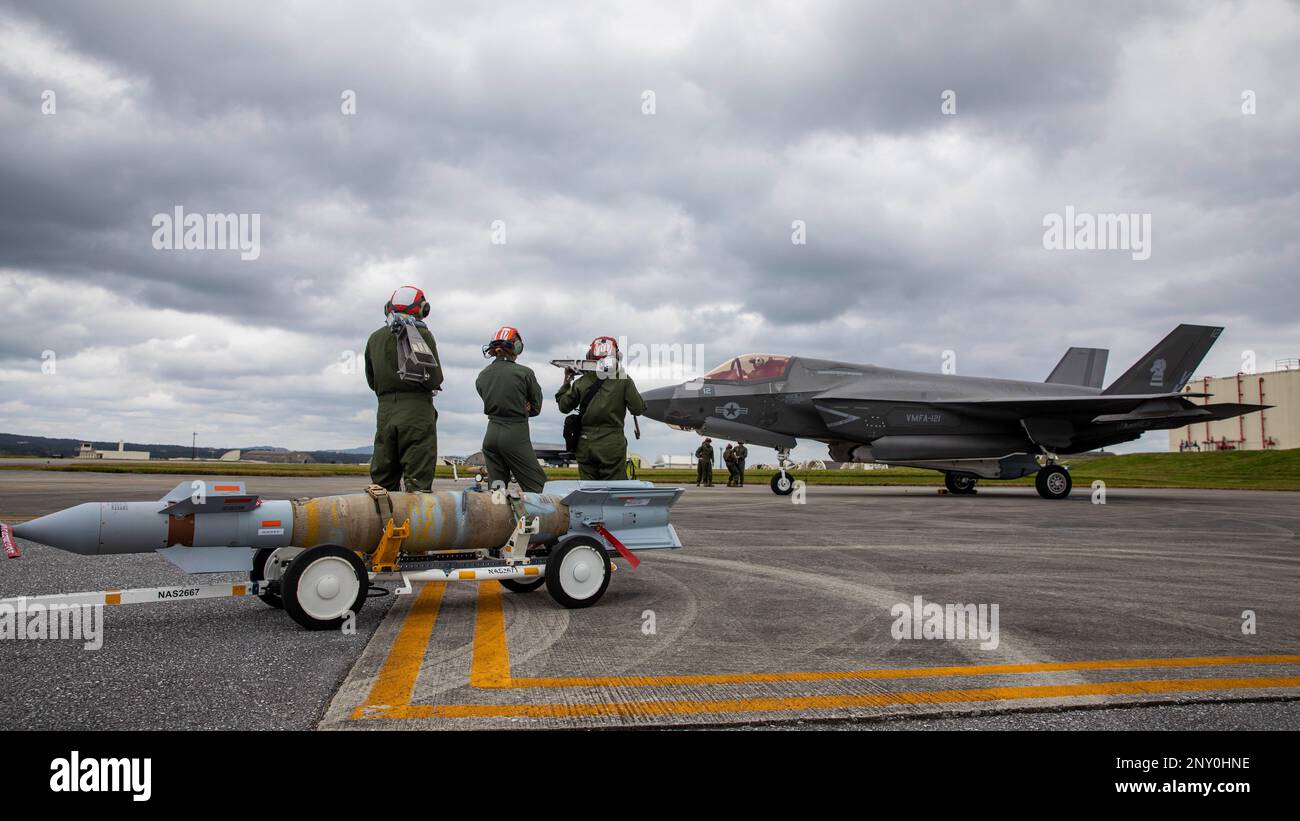 U.S. Marines with Marine Fighter Attack Squadron (VMFA) 121 and VMFA ...
