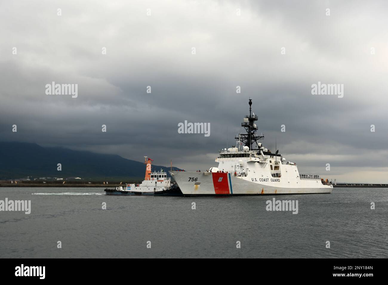 The U.S. Coast Guard Cutter Kimball (WMSL 756) arrives in Kagoshima ...