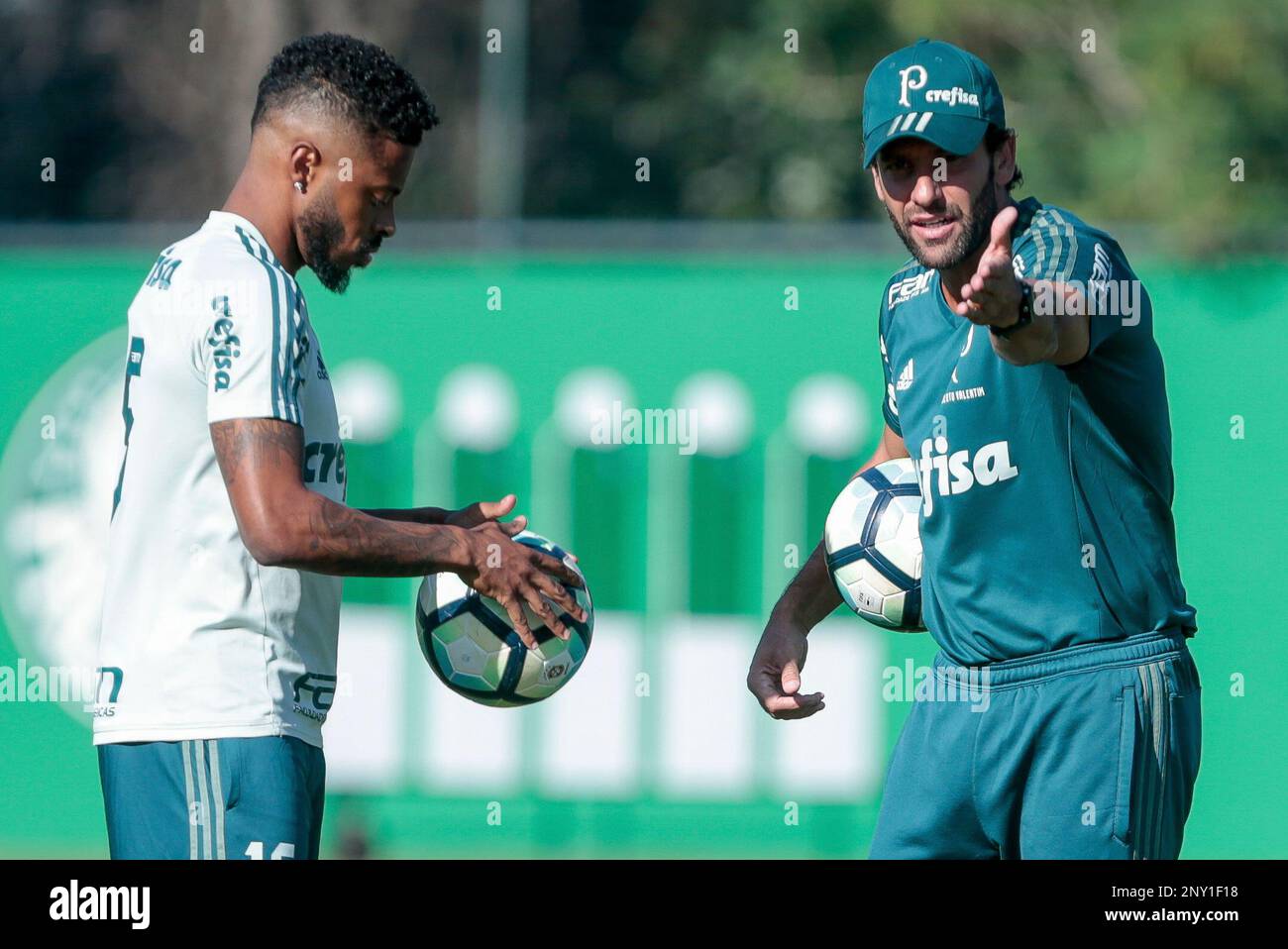 SP - Sao Paulo - 14/11/2017 - Training of Palmeiras - Michel Bastos (e ...