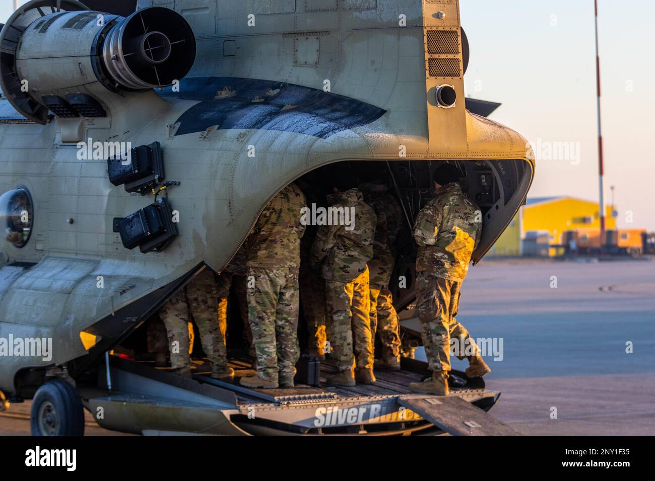 U.S. Army CH-47 Chinook Pilots assigned to 3rd Battalion, 501st ...