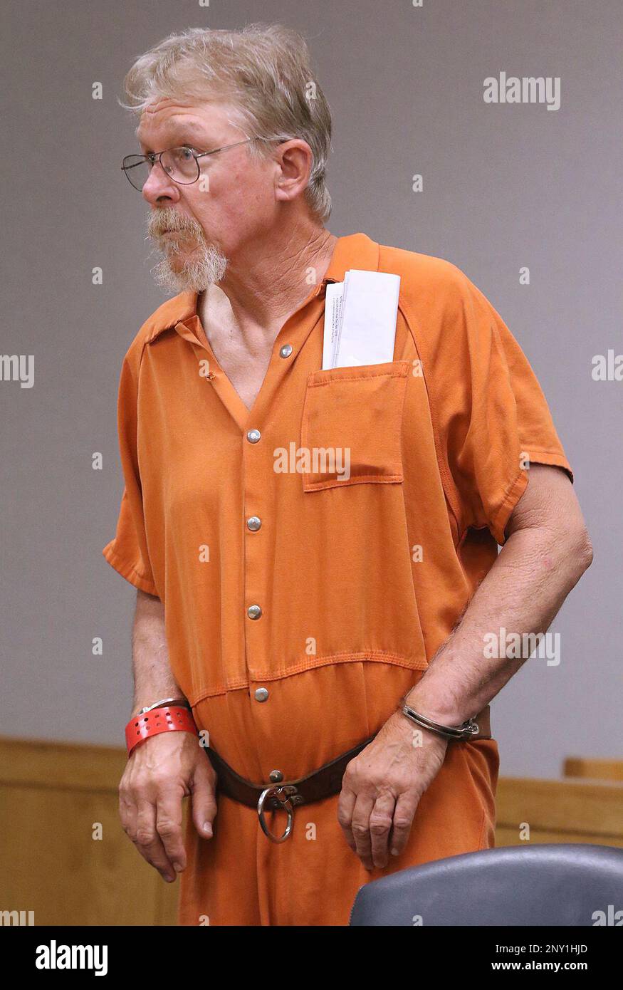 Gregory Howard Town stands before Judge Angela Hoyle in courtroom 2D at ...