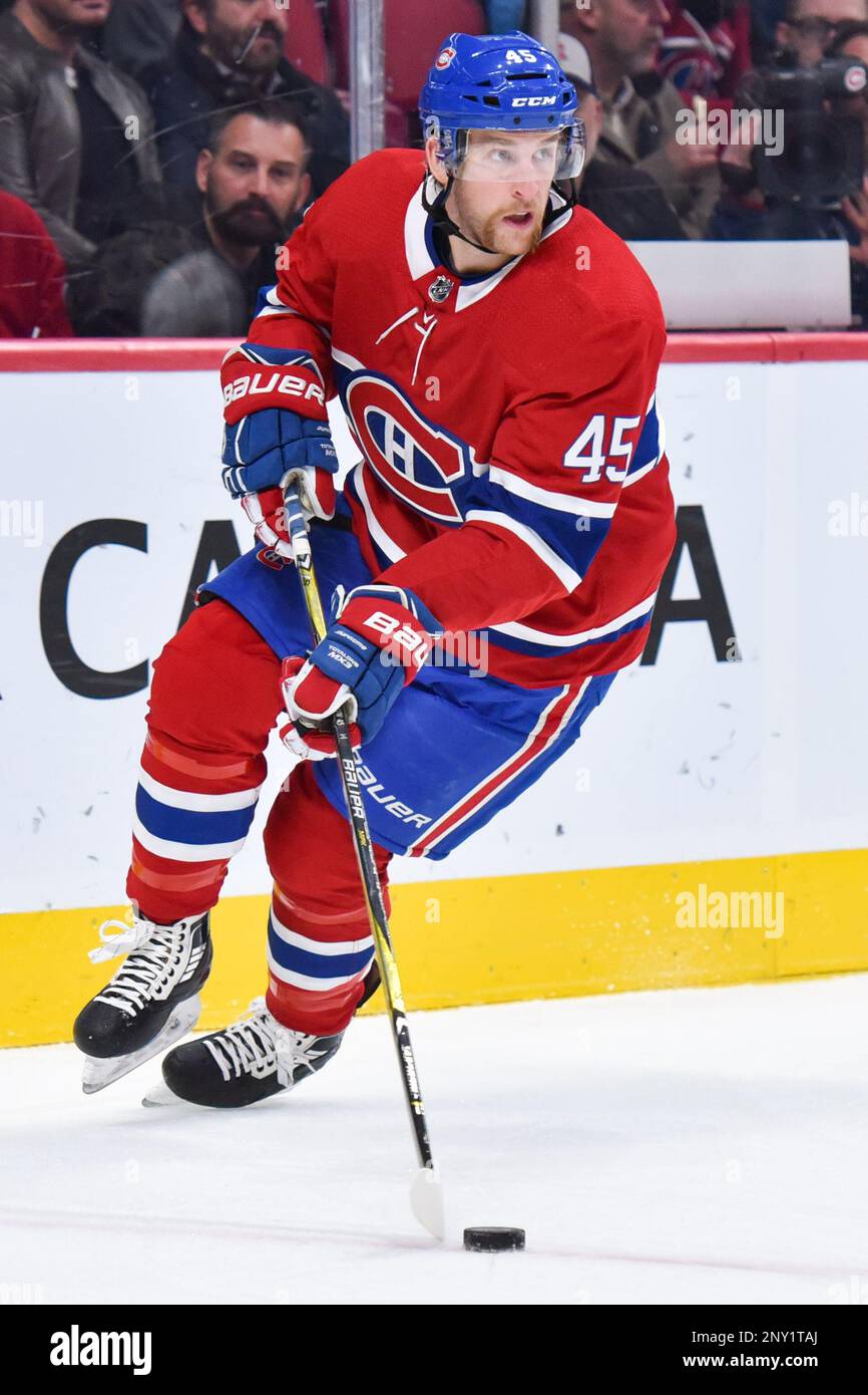 November 11, 2017: Montreal Canadiens defenceman Joe Morrow (45 ...