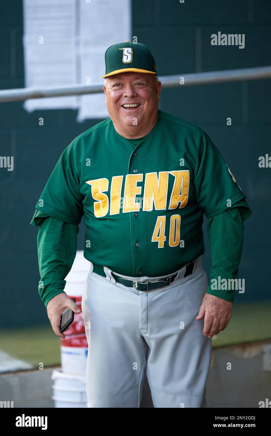 Siena Saints head coach Tony Rossi (40) before a game against the ...