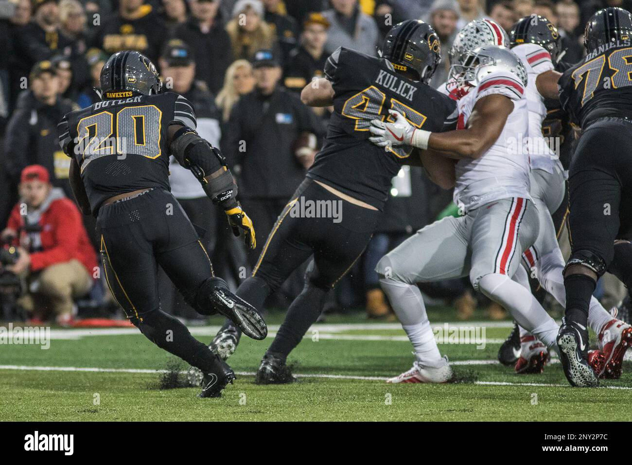 November 4, 2017 - Iowa City, Iowa, U.S - Iowa Hawkeyes running back ...