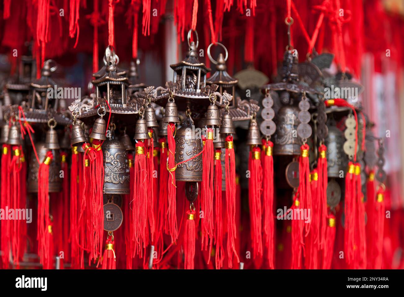 Chinese bells hi-res stock photography and images - Alamy