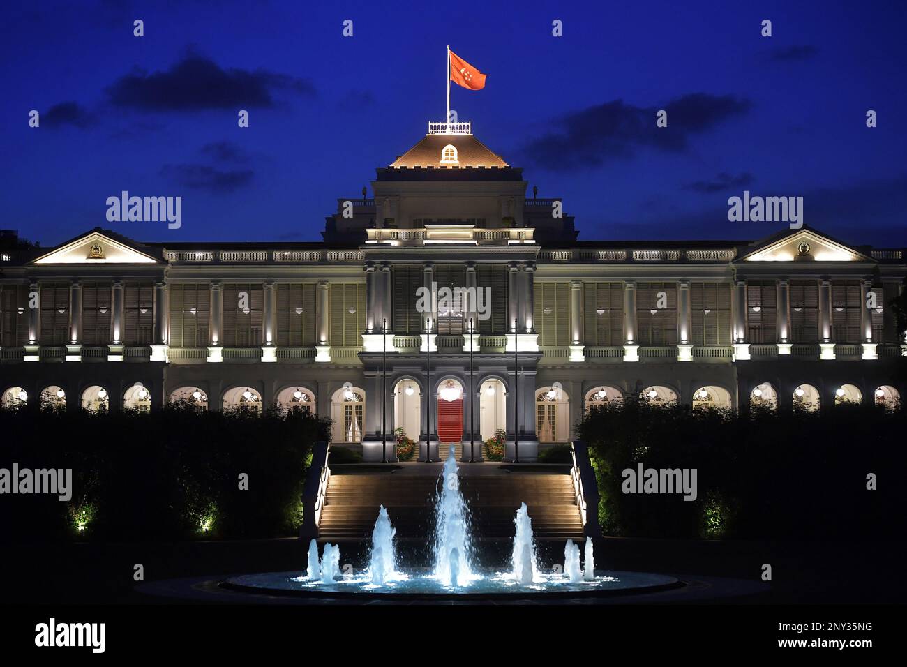 The Istana at dusk. Heritage gem feature on the Istana and Sri Temasek ...
