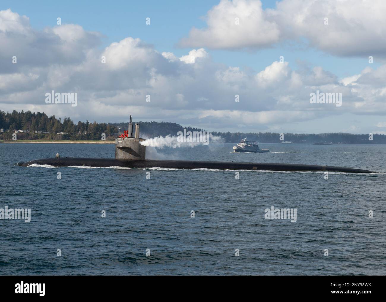 230210-N-ED185-1058 PUGET SOUND, Wash. (Feb. 10, 2023) The Los Angeles ...