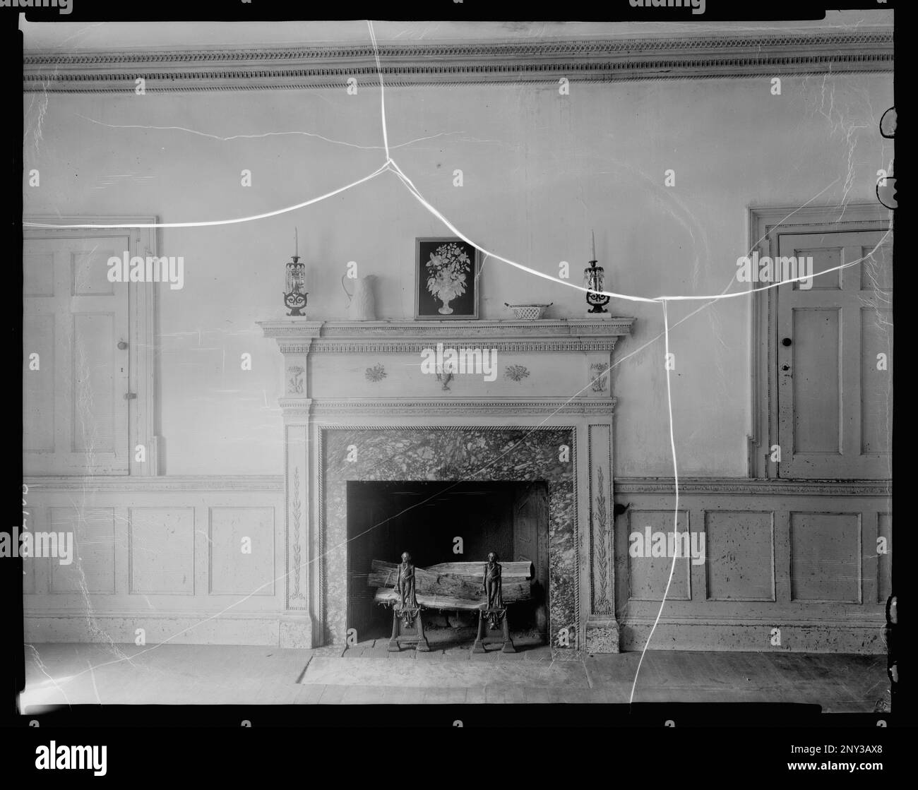 Woodwork finish Black and White Stock Photos & Images - Alamy