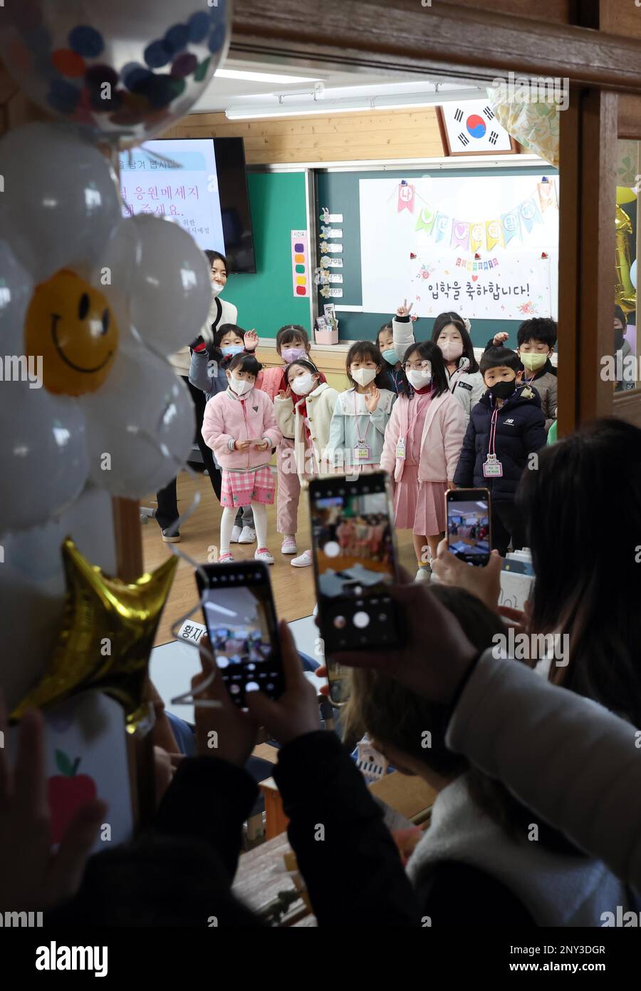 Seoul, South Korea. 02nd Mar, 2023. 1st graders at elementary school A ...