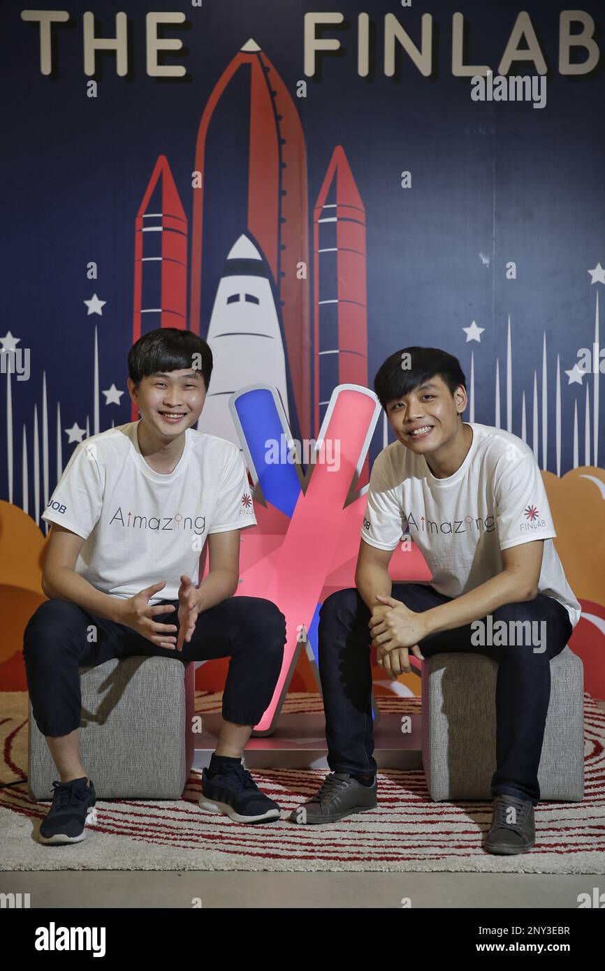 Jun Ting (left) and Yar Hong Chiong, co-founders of start-up Aimazing ...