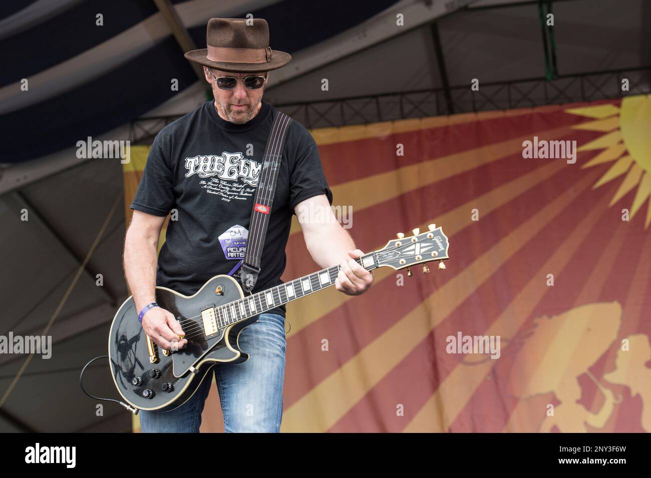 John Thomas Griffith of Cowboy Mouth performs during the New Orleans ...