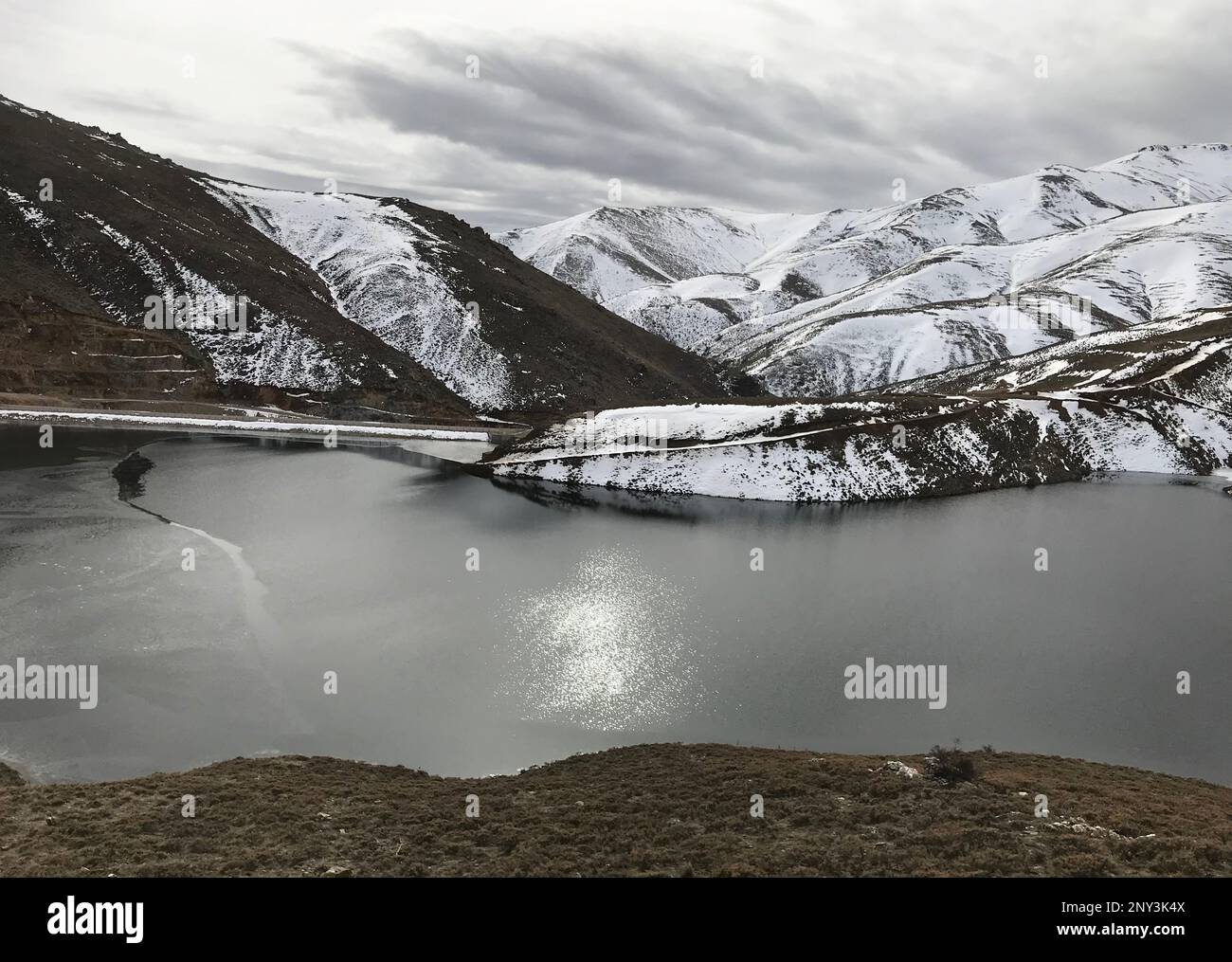 Oren Dam Lake area (Turkish: Ören Baraji) in Nigde, Turkey Stock Photo ...