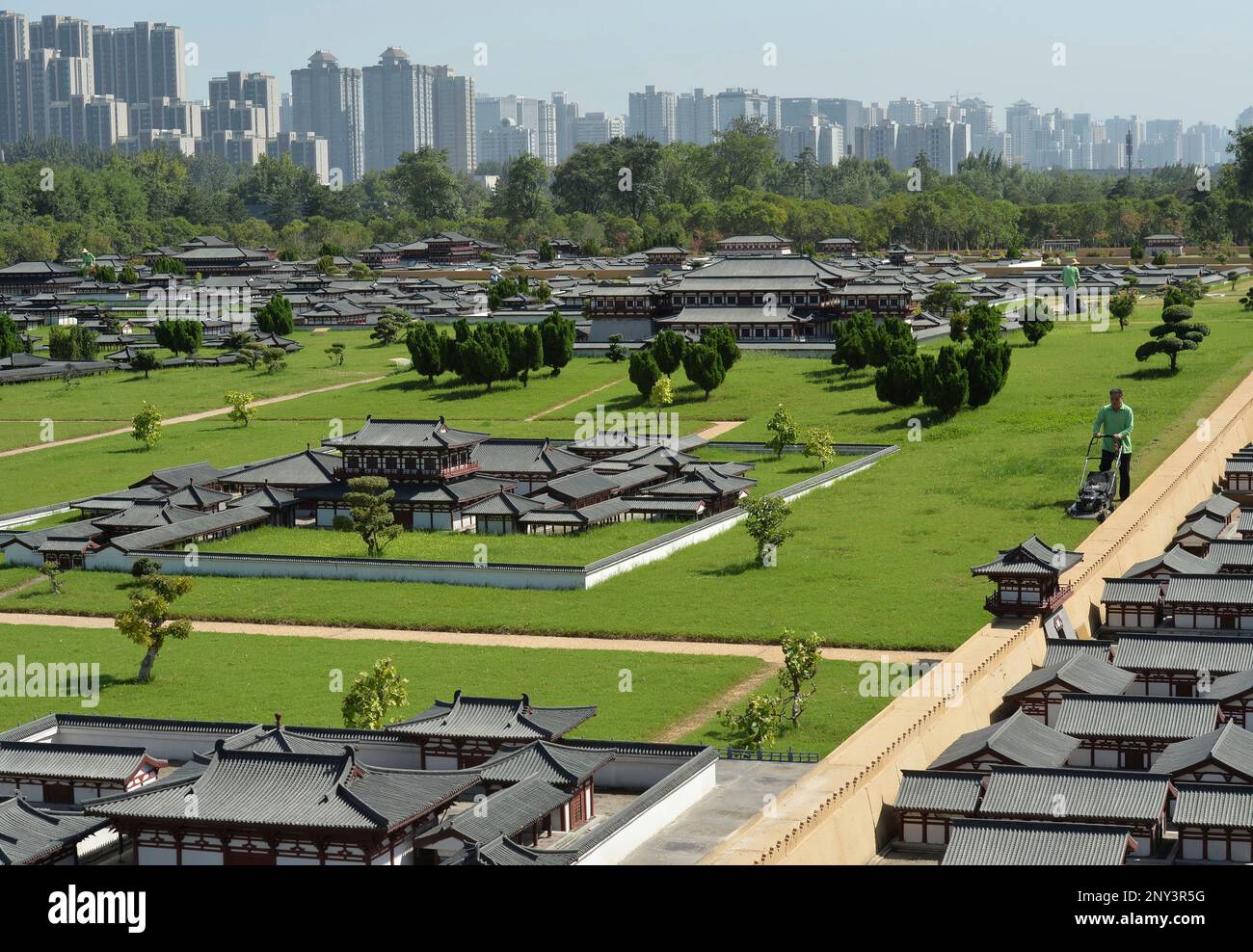 This picture taken on Sep.11, 2017 shows Miniature scale Daming Palace ...