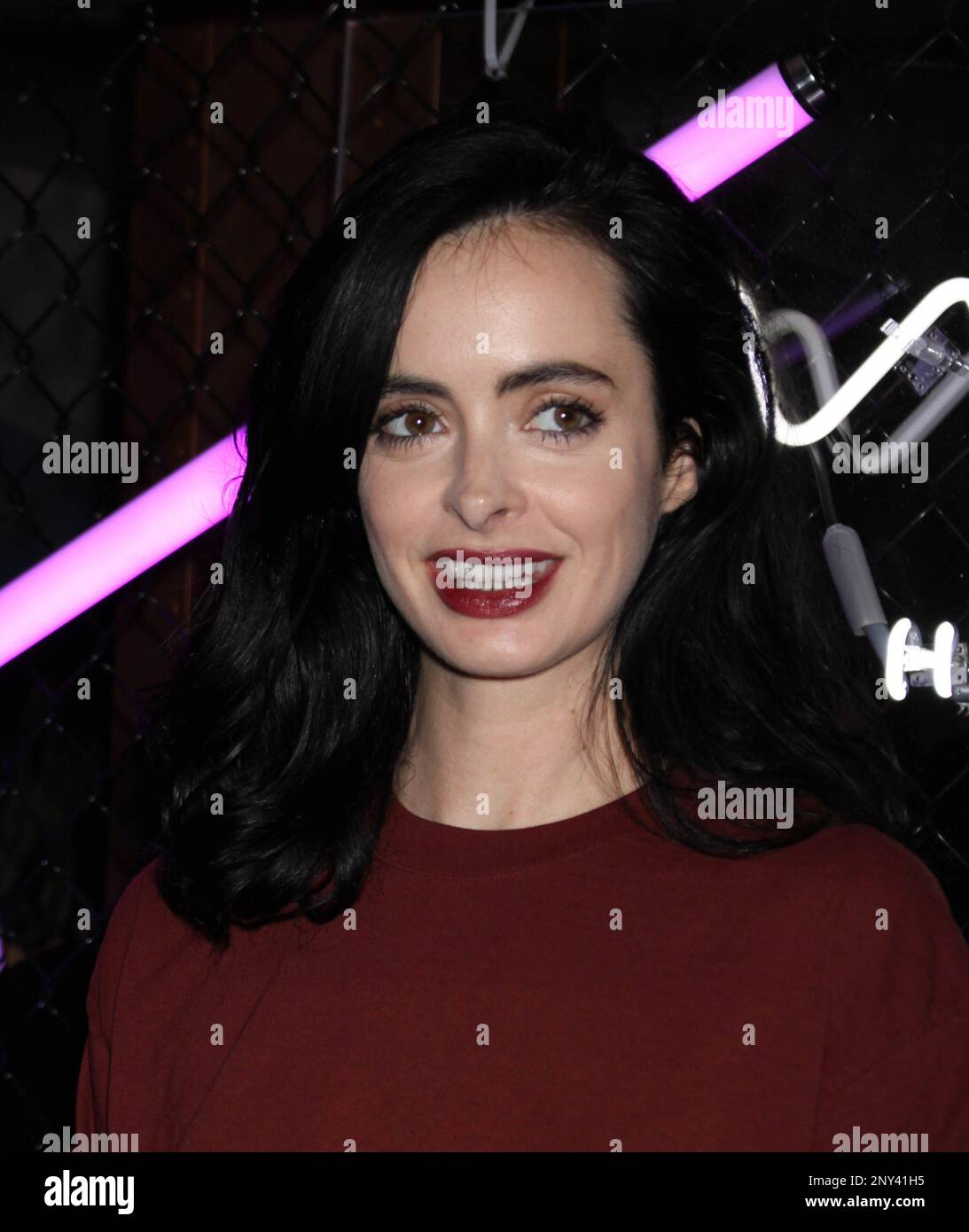 Photo by: Victor Malafronte/STAR MAX/IPx201710/25/17Krysten Ritter at ...