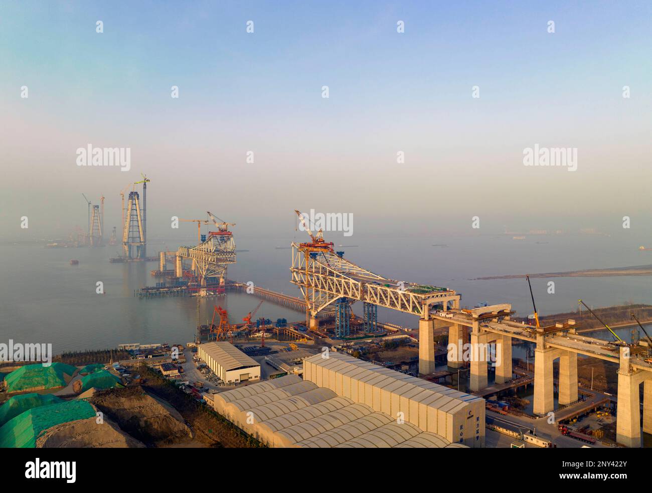 TAIZHOU, CHINA - MARCH 2, 2023 - Aerial photo workers work at the ...