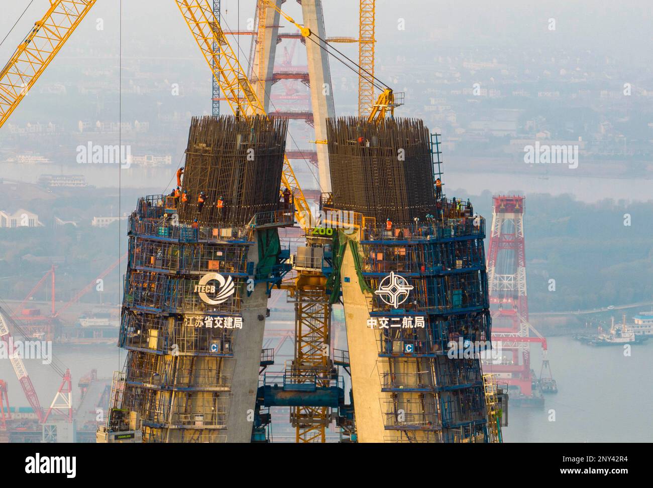 TAIZHOU, CHINA - MARCH 2, 2023 - Aerial photo workers work at the ...