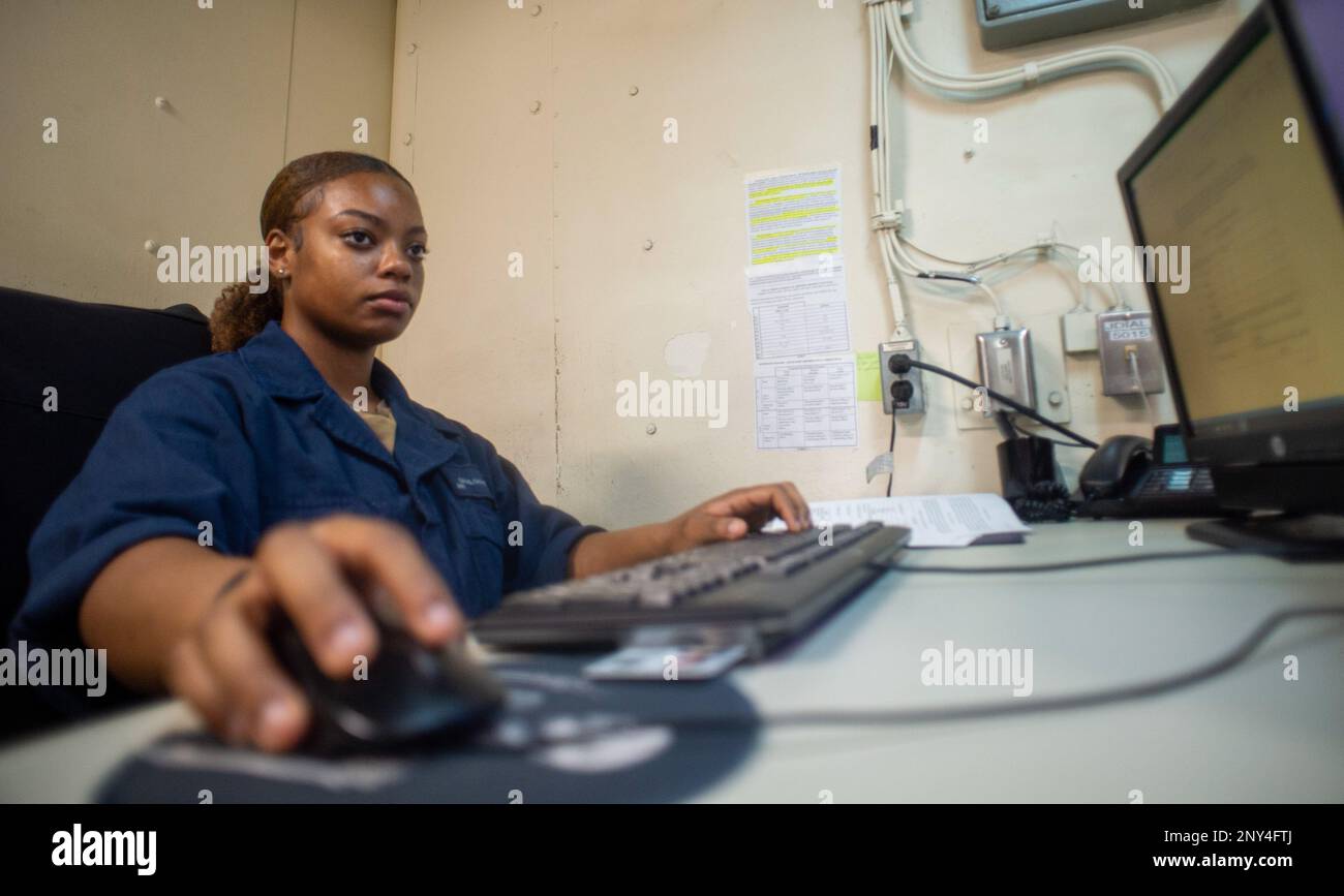 230106-N-KU796-1116 PHILIPPINE SEA (Jan. 6, 2023) U.S. Navy Yeoman ...