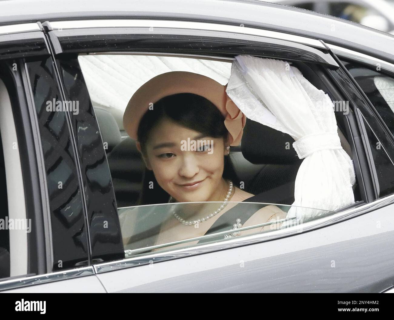 Japan's Princess Mako, the eldest granddaughter of Emperor Akihito and ...