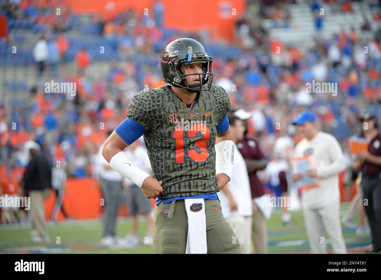 Florida quarterback Feleipe Franks (13) warms up before an NCAA college ...
