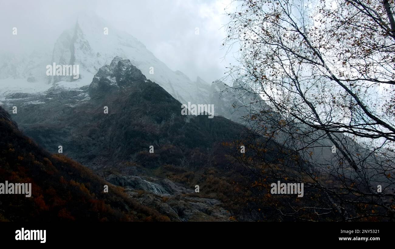 4k sunrise drone snow covered hi-res stock photography and images - Alamy