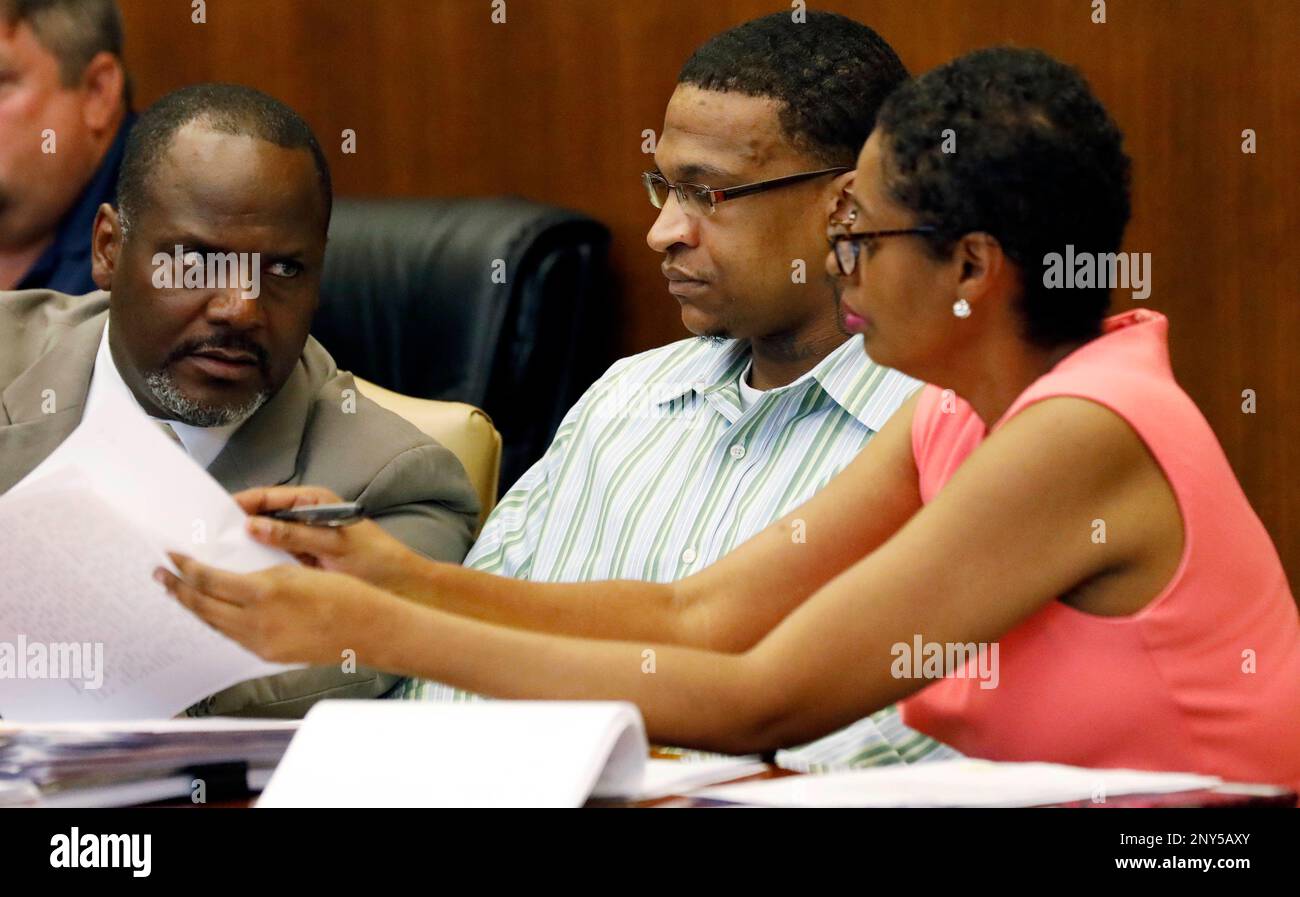 Defense attorneys Alton Peterson, left, and Darla Palmer, right ...