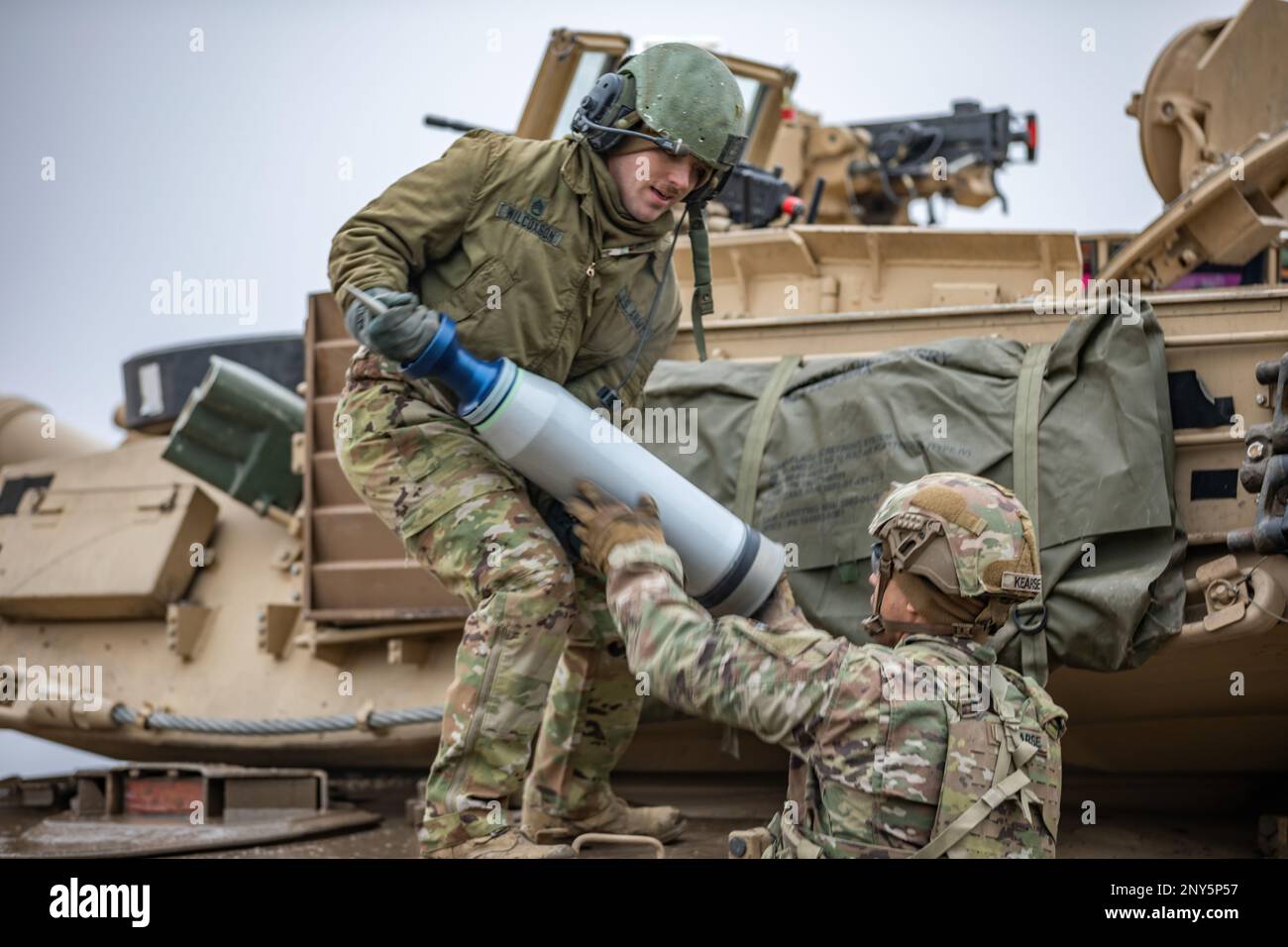 U.S. Army Staff Sgts. Ross Wilcoxson, left, and Marcus Kearse, right ...