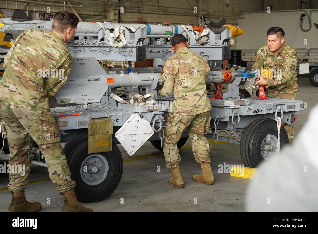 Airmen assigned to the 1st Aircraft Maintenance Group demonstrate the F ...