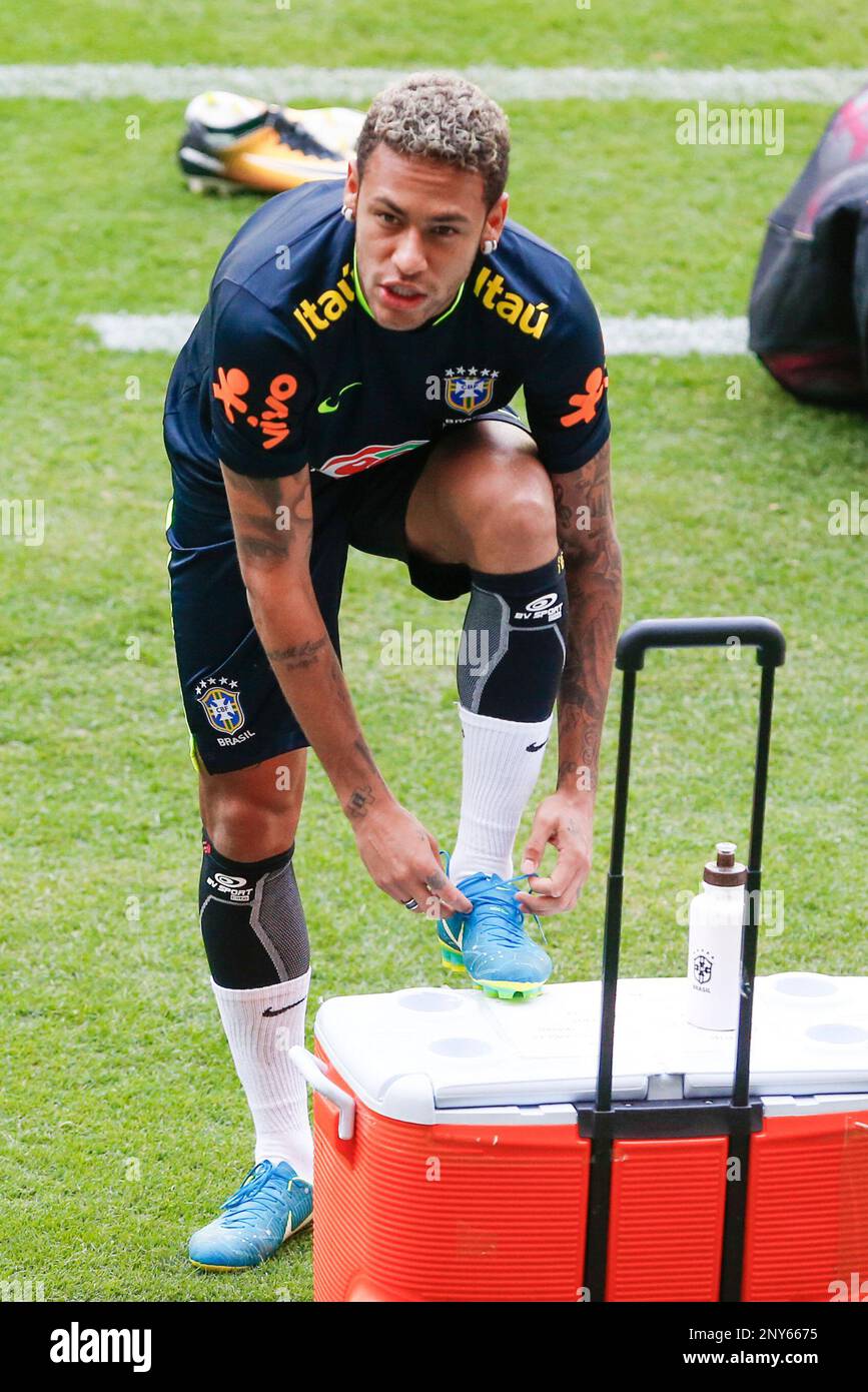 SP - Sao Paulo - 09/10/2017 - Training of the Brazilian Soccer Team ...