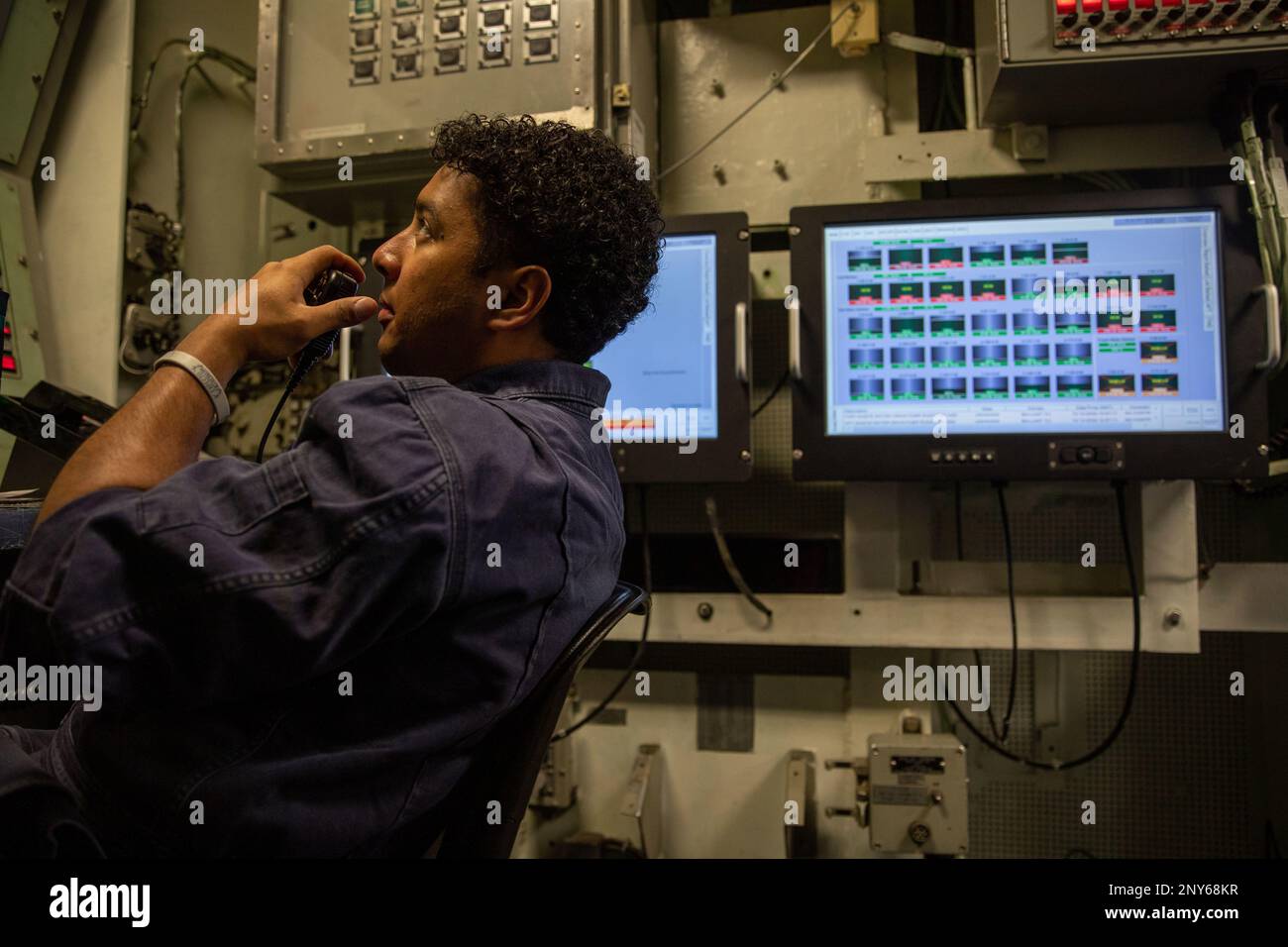 ATLANTIC OCEAN (Jan. 24, 2023) Damage Controlman 2nd Class Junior ...