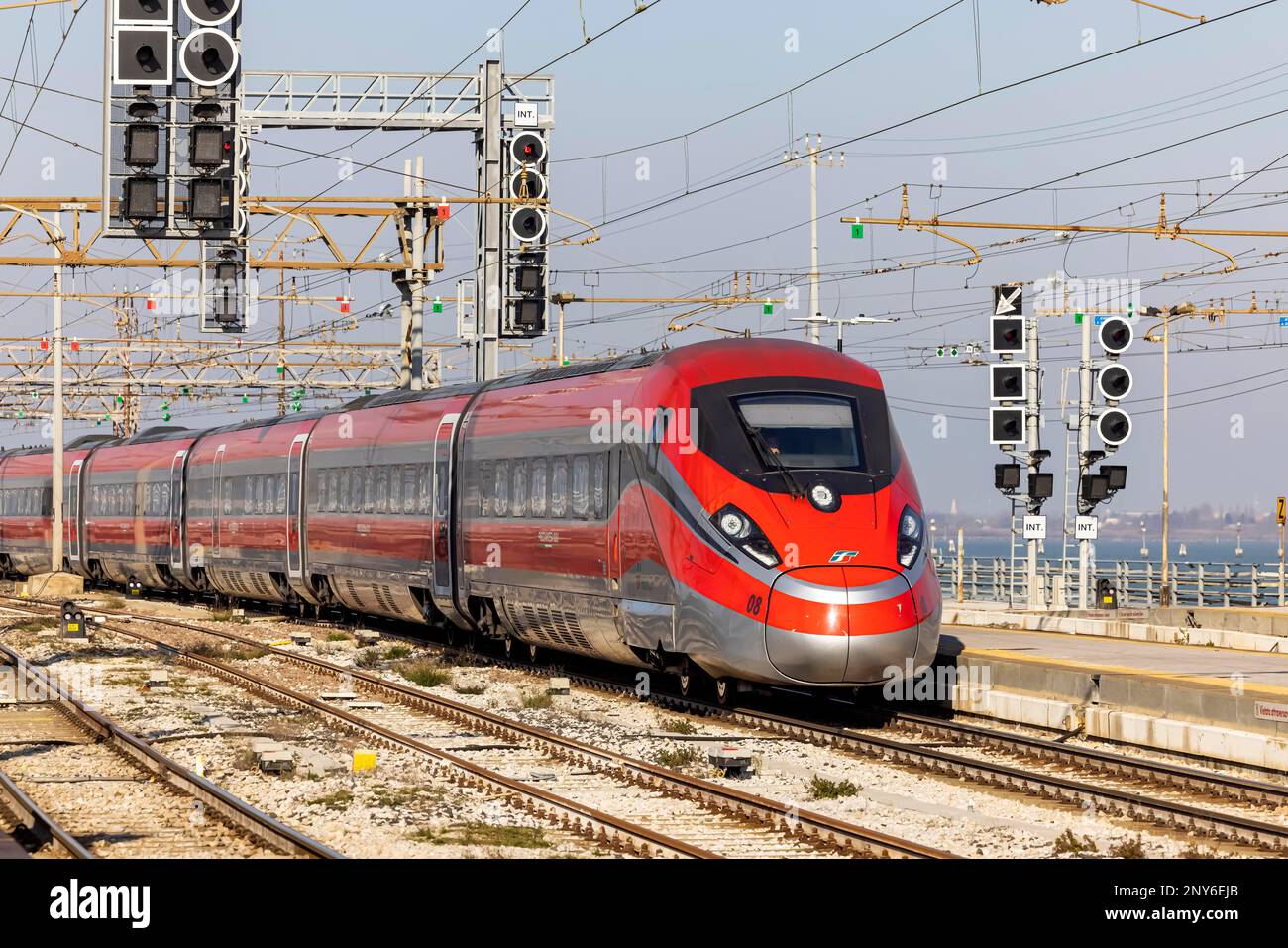 Frecciarossa 1000 hi-res stock photography and images - Alamy