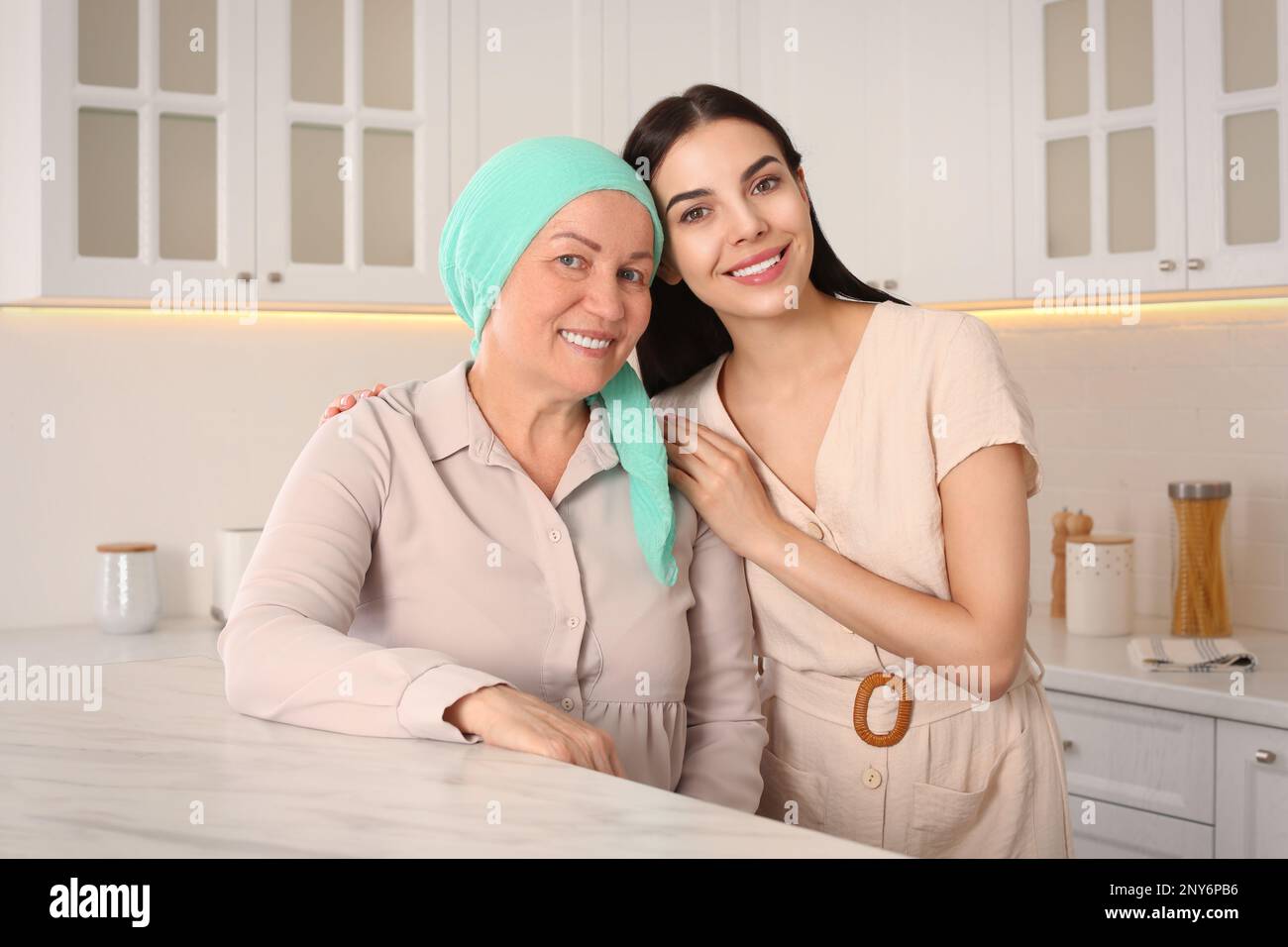 Cancer survivor family hi-res stock photography and images - Alamy