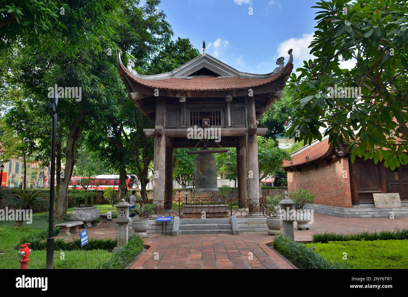 Big Bell, Temple of Literature, Van Mieu, Hanoi, Vietnam Stock Photo ...