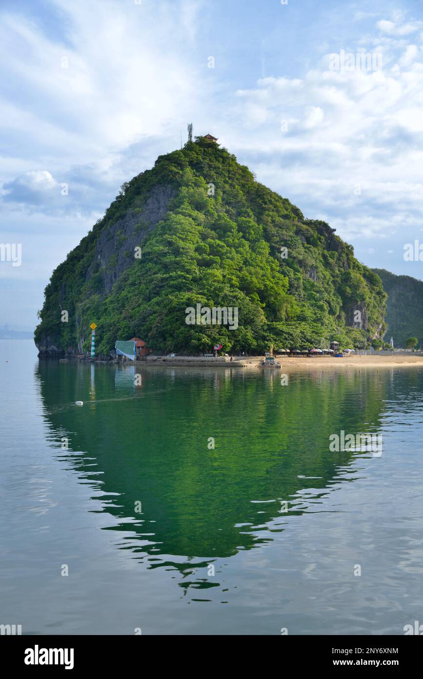 Titop beach hi-res stock photography and images - Alamy