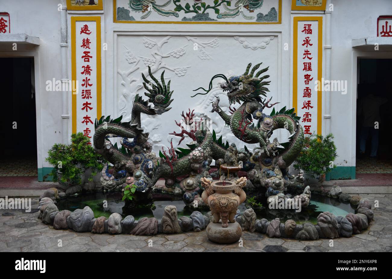 Snakes, Assembly Hall of the Chinese Congregation from Fujian, Phuc ...