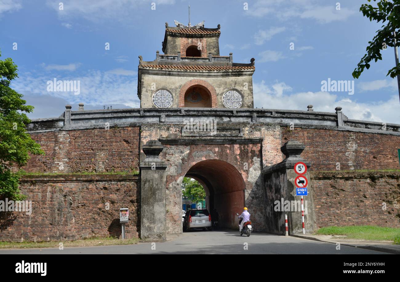 Thuong Tu Gate, citadel, Hue, Vietnam Stock Photo - Alamy