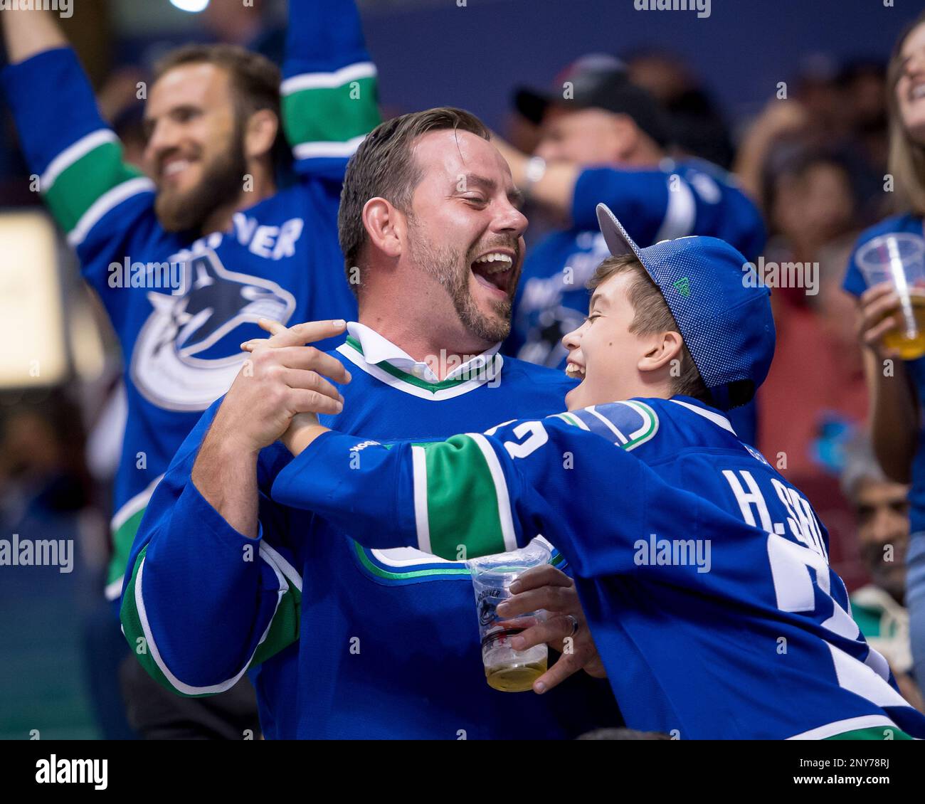 September 28, 2017: Canucks fans cheering up during NHL game between ...