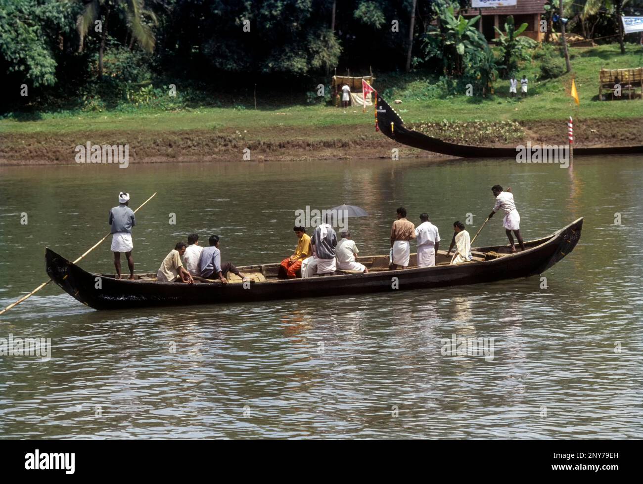 Crossing the Pamba river in Aranmula, Kerala, India Stock Photo - Alamy