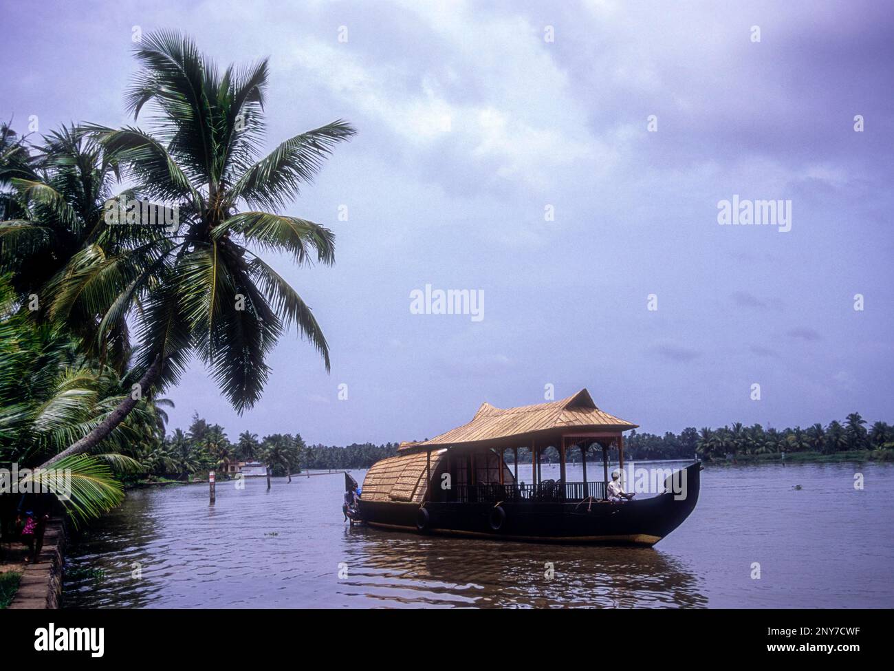 House Boat Kettu Vallom Backwaters of Kerala, South India, India, Asia ...