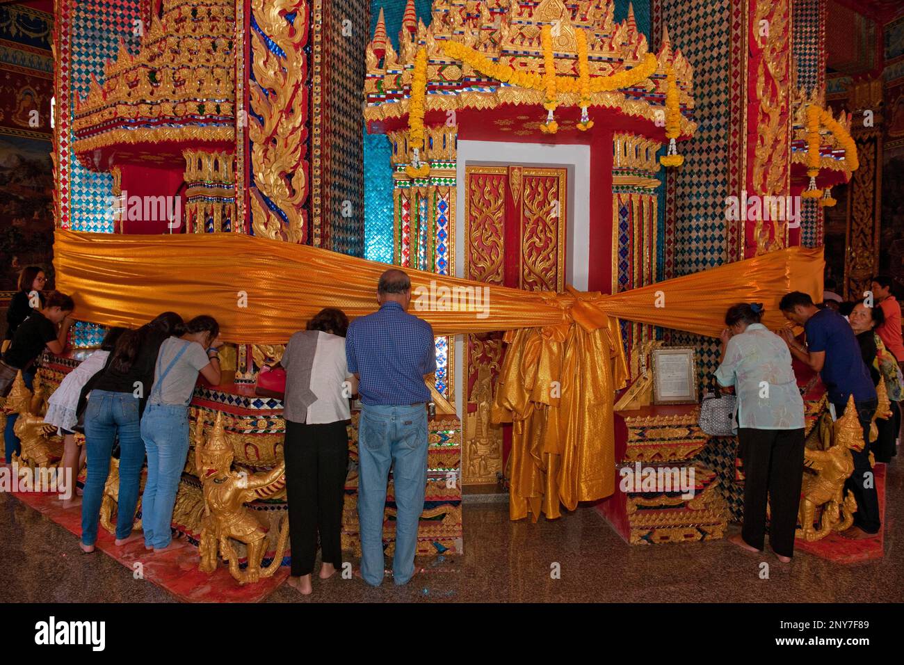 Songkran temple decoration, Wat Bang Riang, Buddhist temple, Thap Put ...