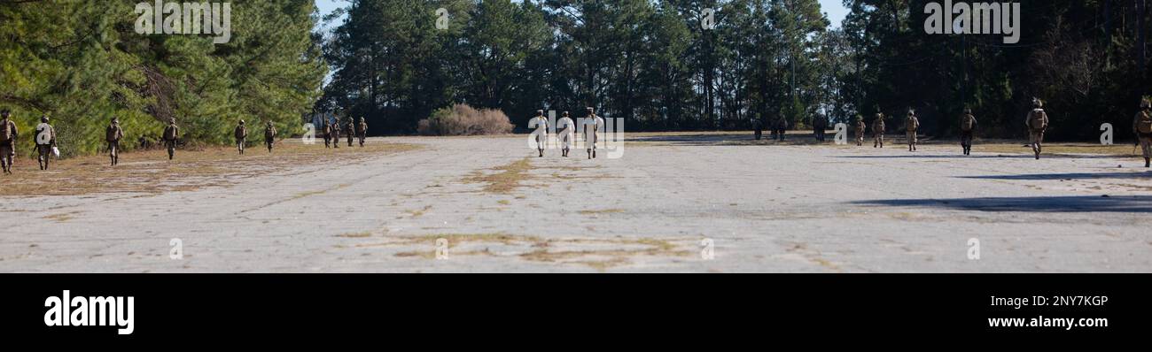 Recruits with Kilo Company, 3rd Recruit Training Battalion, take on the ...