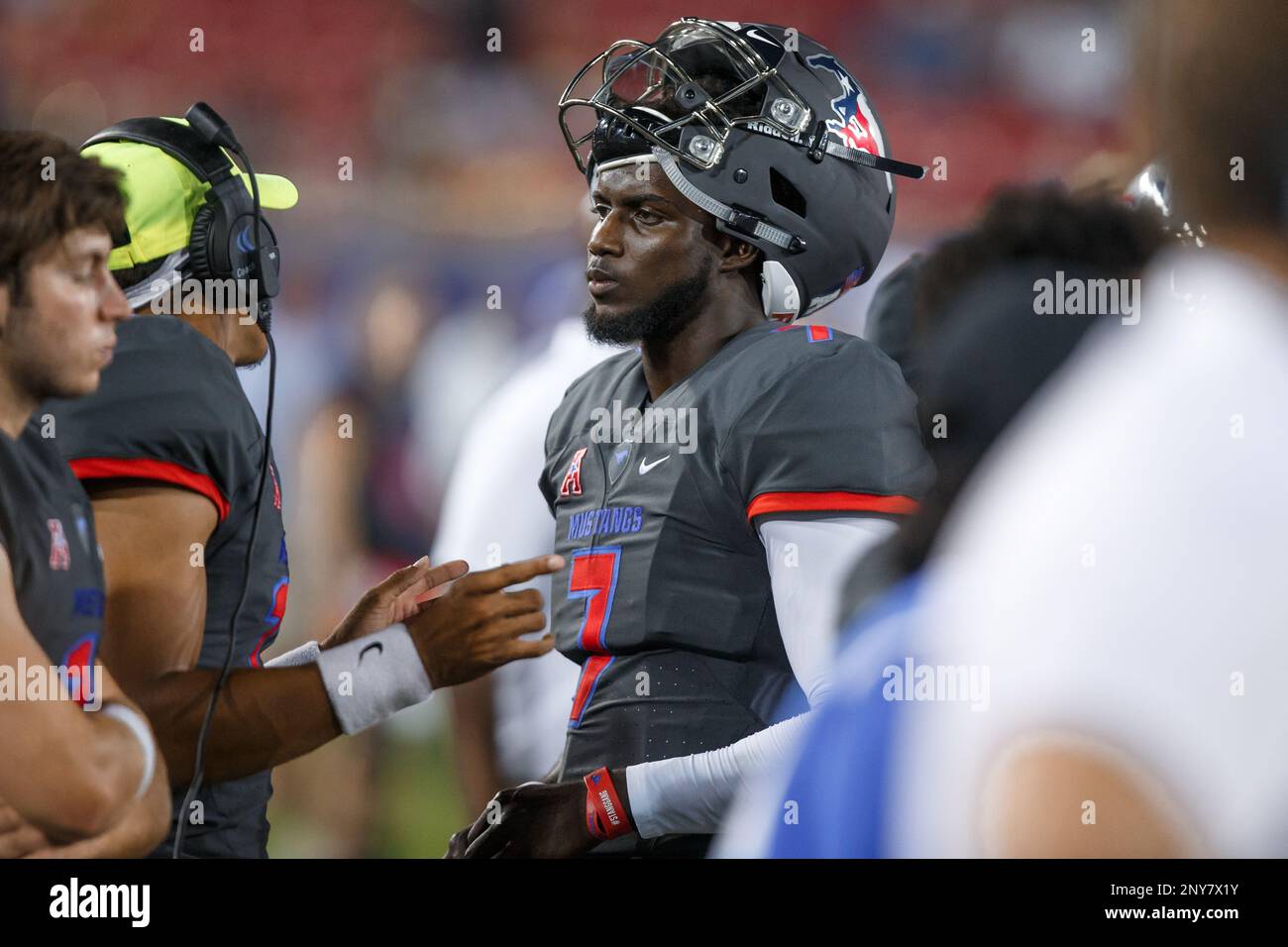 DALLAS, TX - SEPTEMBER 23: SMU Mustangs quarterback D.J. Gillens (#7 ...