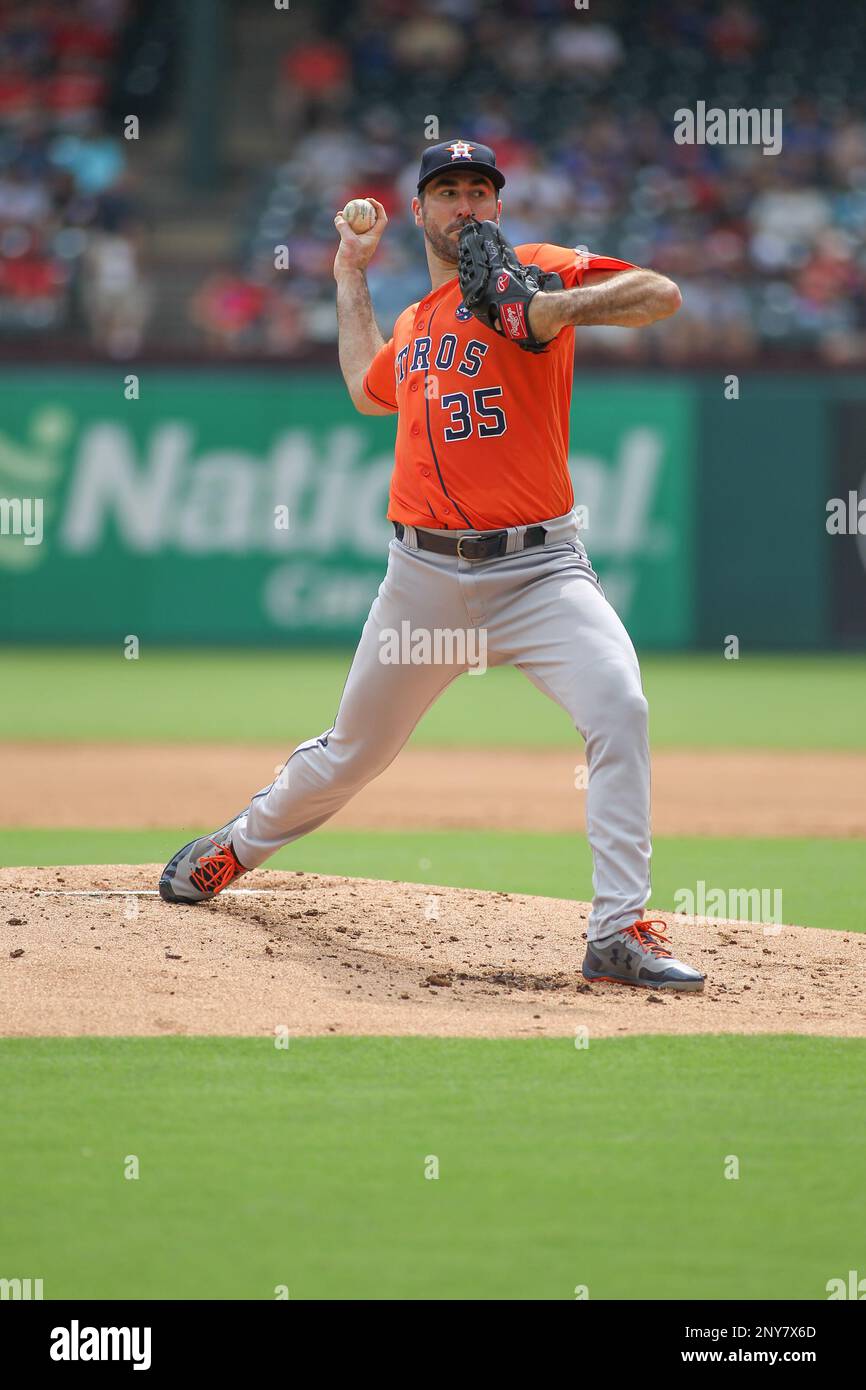 ARLINGTON, TX - SEPTEMBER 27: Houston Astros starting pitcher Justin Verlander (35) delivers a ...