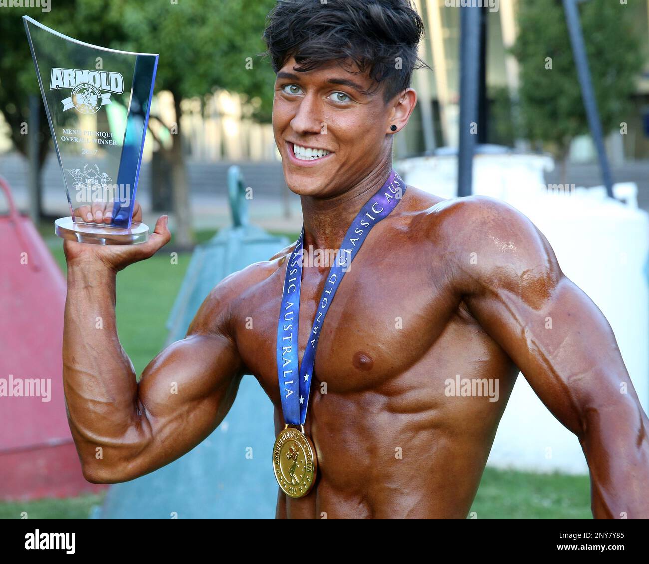 Florian Wolf, of Germany, wins the IFBB Amateur Mens Physique ...