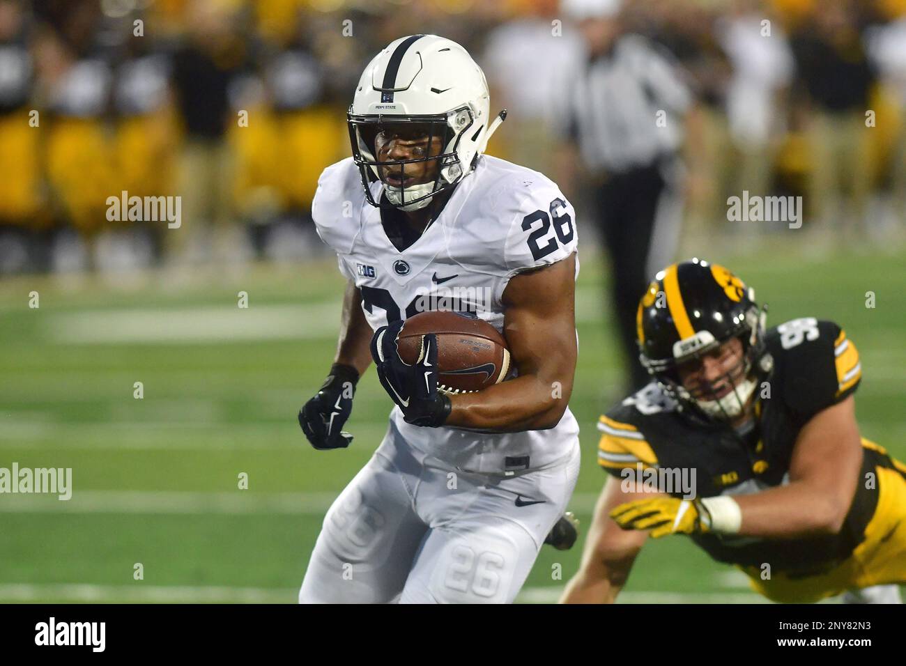 IOWA CITY, IA - SEPTEMBER 23: Iowa Hawkeyes' left end Anthony Nelson ...