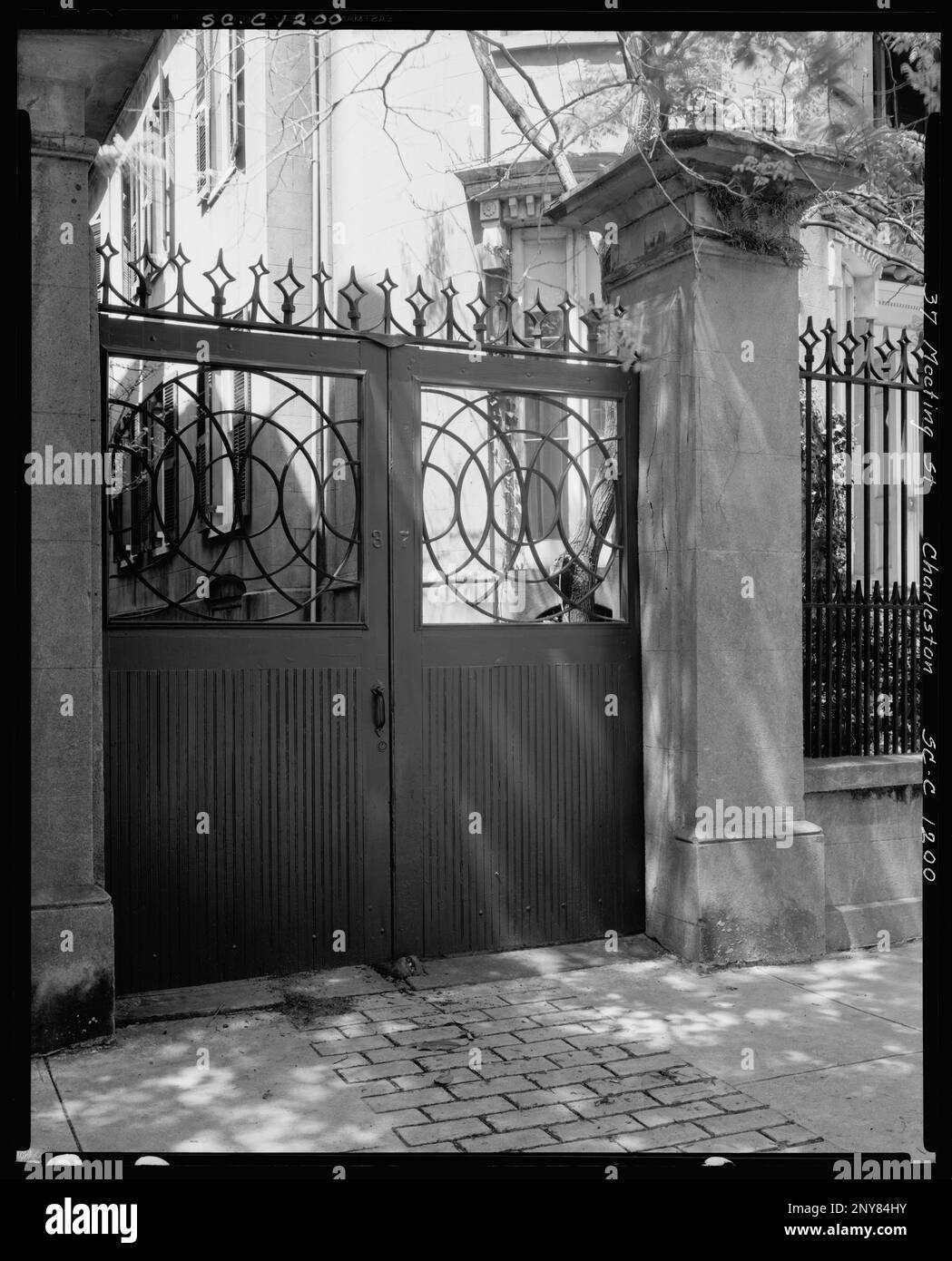 Charleston county south carolina Black and White Stock Photos & Images ...