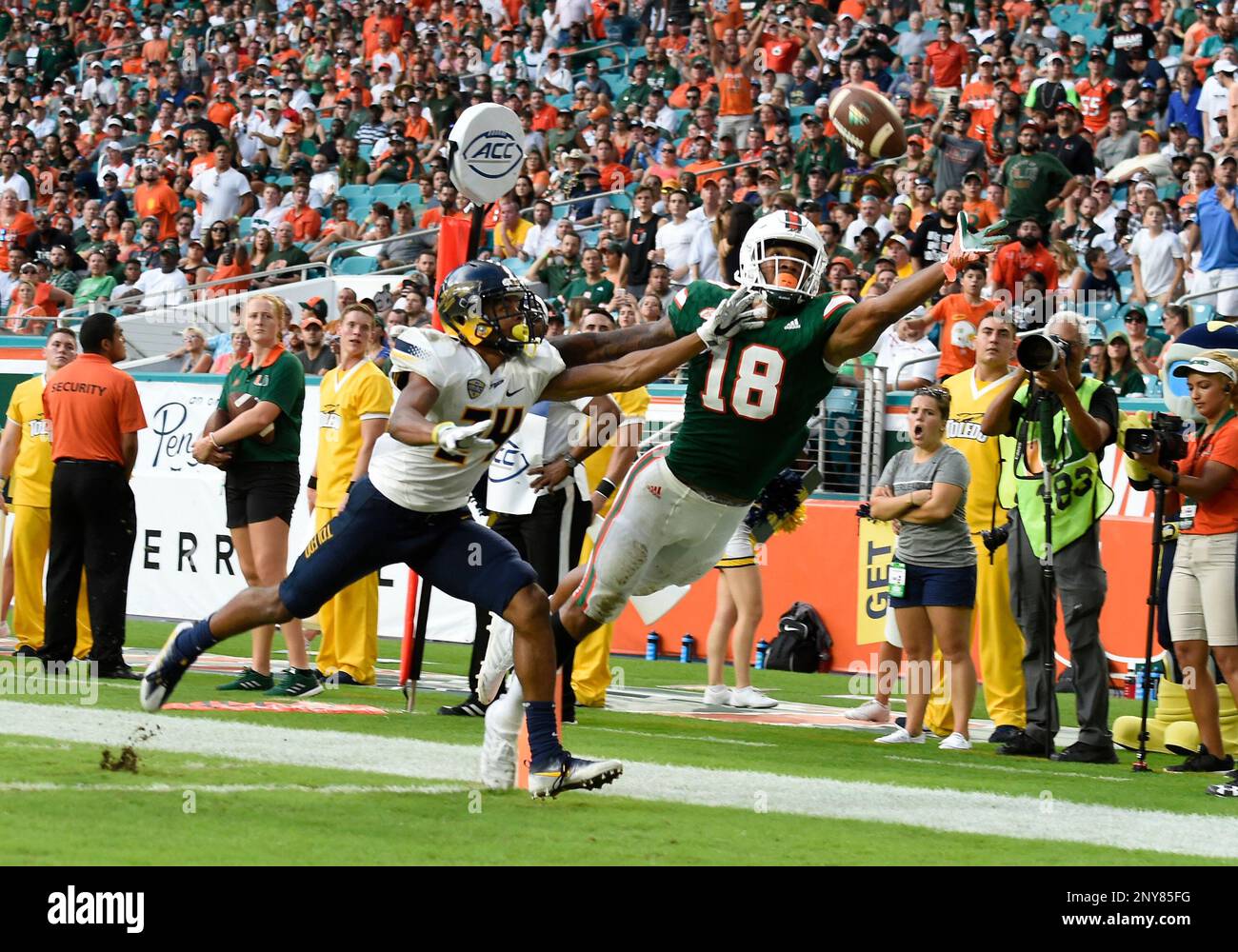 MIAMI GARDENS, FL - SEPTEMBER 23: University of Miami wide receiver ...